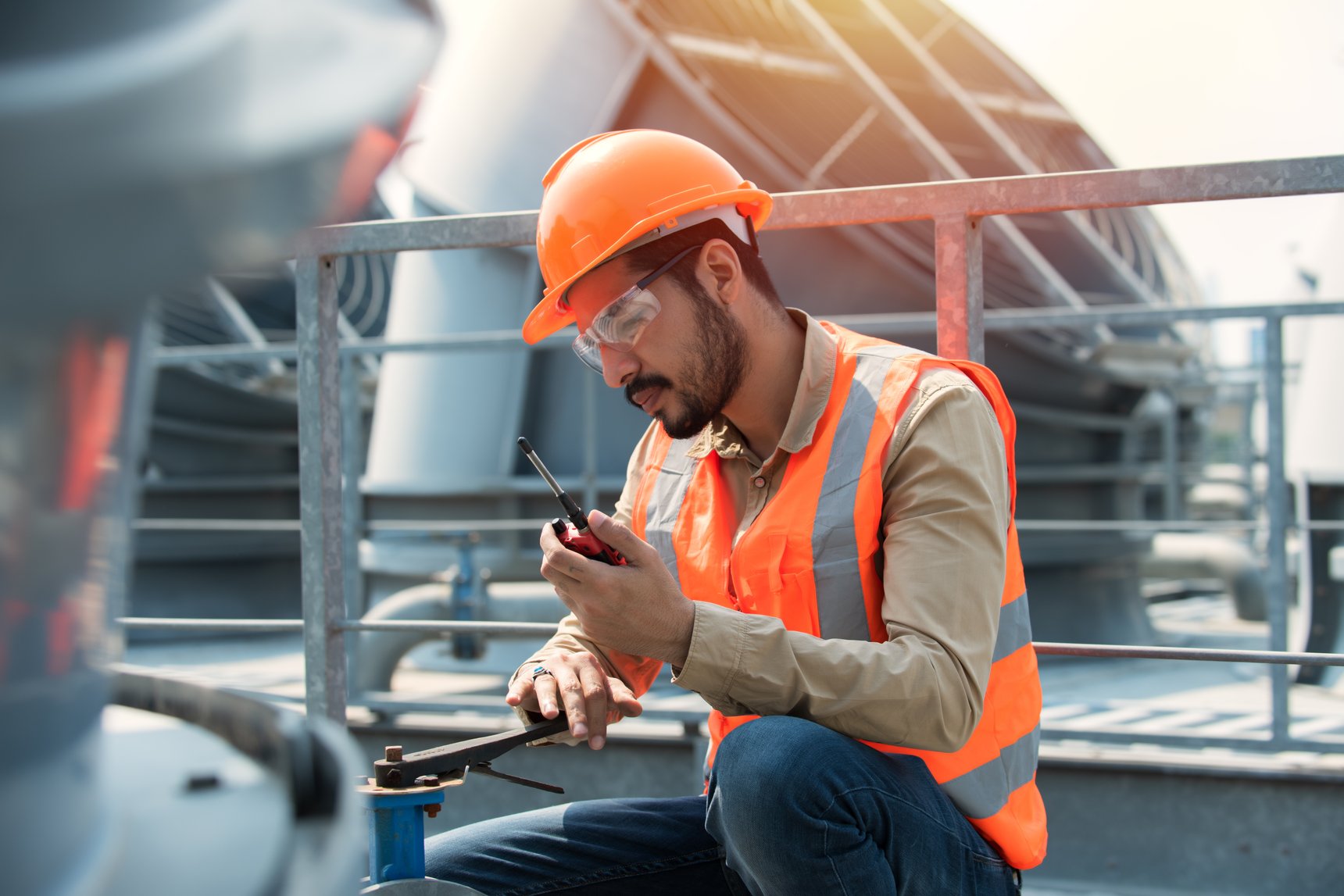 Akkreditert inspeksjon av kjøletårn og luftskrubbere